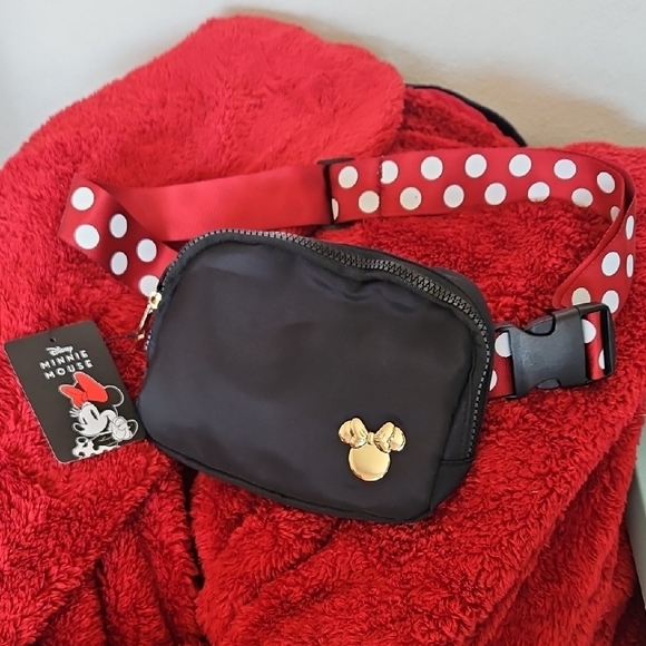 Disney | Bags | Disney Minnie Mouse Belt Bag | Poshmark